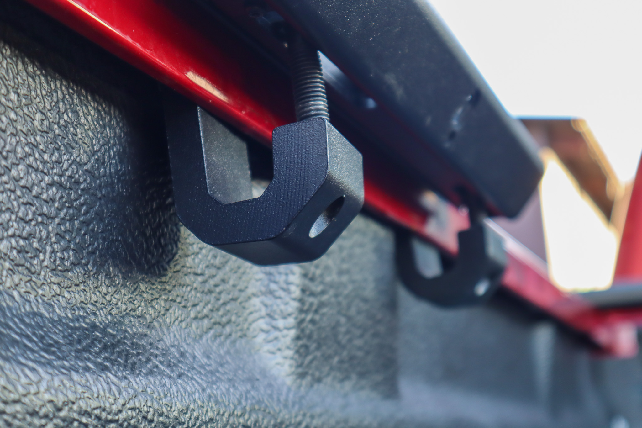 TOYOTA HILUXに YAKIMA オーバーハウルHDを紹介 | 商品情報 | ブログ | オートプロズ | YAKIMA