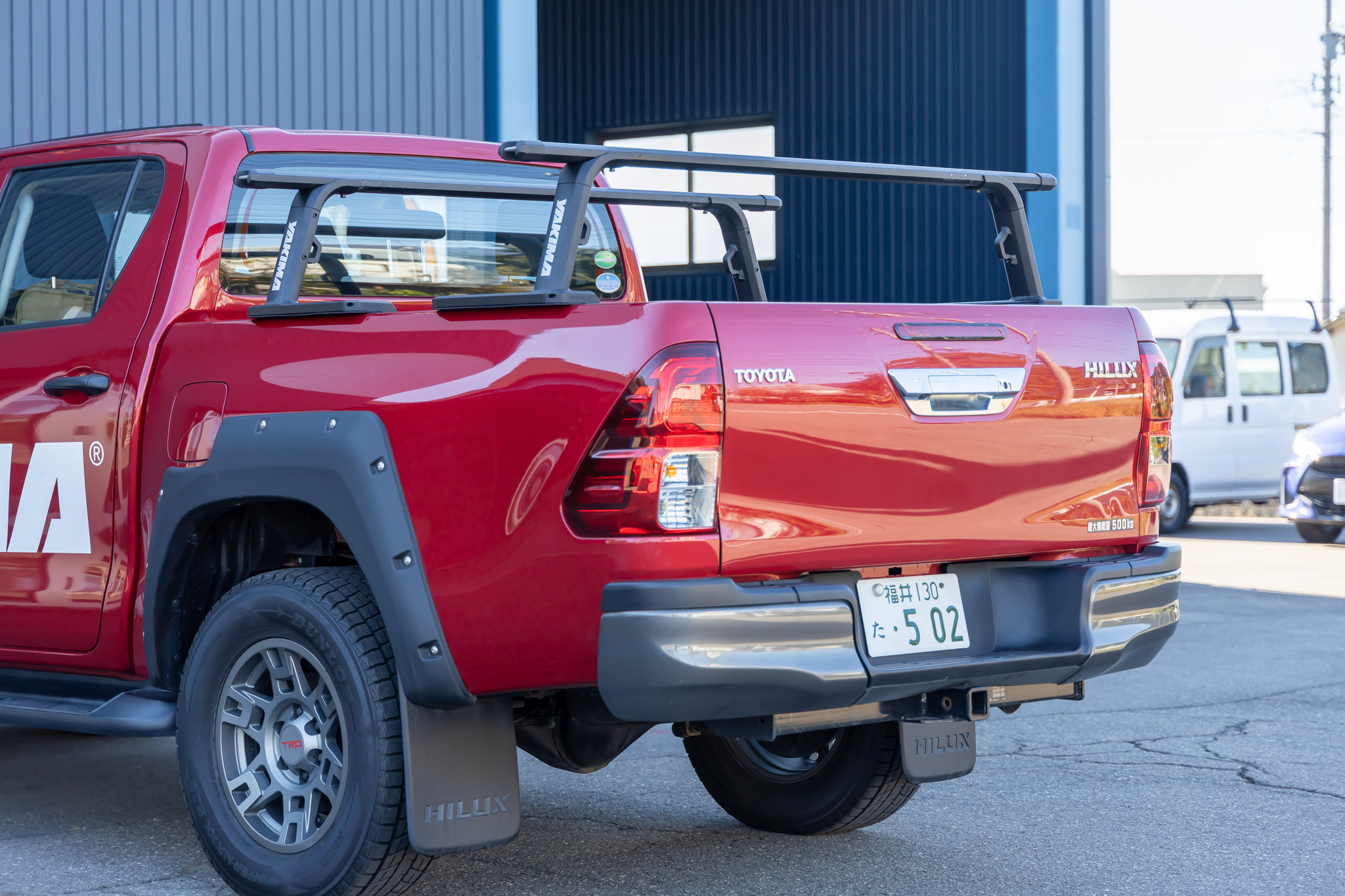 TOYOTA HILUXに YAKIMA アウトポストHDを紹介 | 商品情報 | ブログ | オートプロズ | YAKIMA